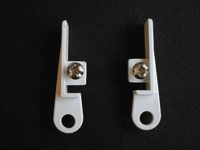 SWISH DELUXE CURTAIN TRACK END STOPS - HOOKS